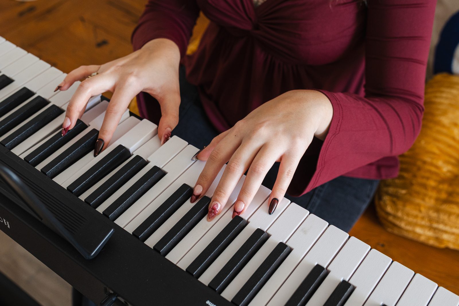 Optreden vindt Neris Kayahan geweldig, maar haar gevoelens delen op een ...